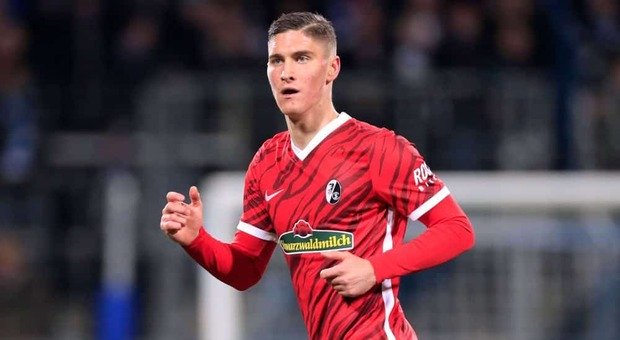 Il nome di Roland Sallai è stato spesso accostato alla Lazio