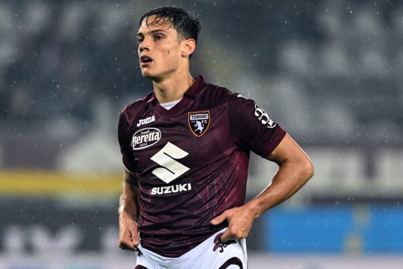 Ricci, ultimo tentativo a Milano. Terzino: Doig e Valeri in pista ...